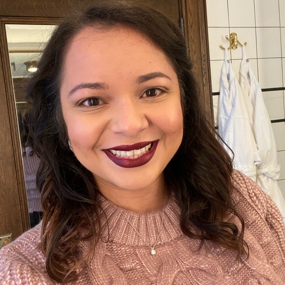 Laurisa's Closet (@ltorres11) | Poshmark